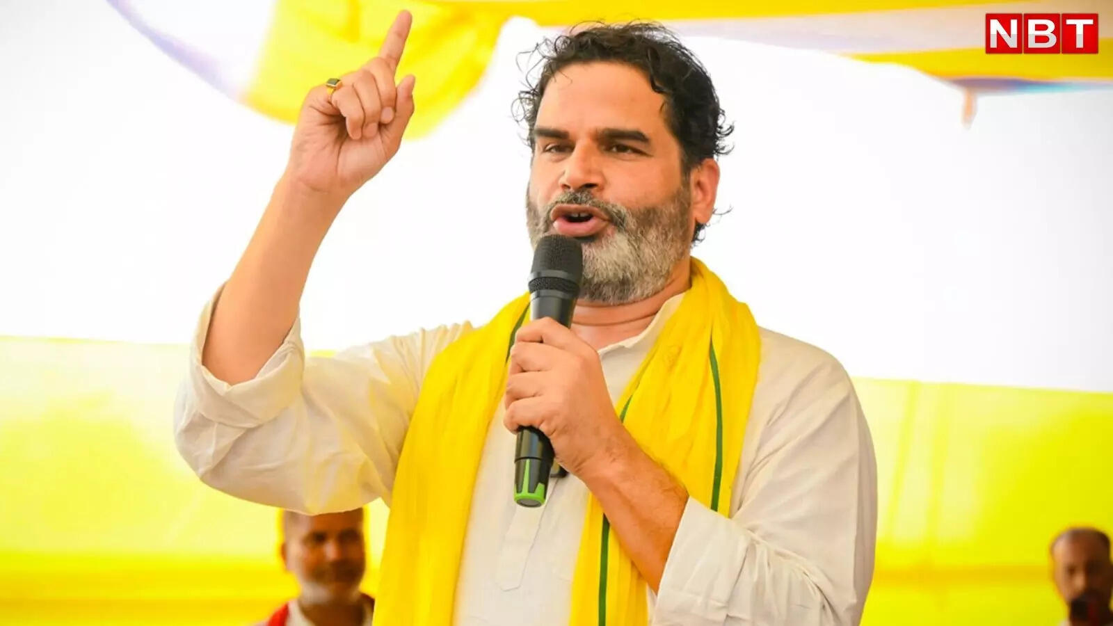 10 मुख्यमंत्री बना चुका हूं...इतना बोलते ही प्रशांत किशोर पर टूट पड़ी ...