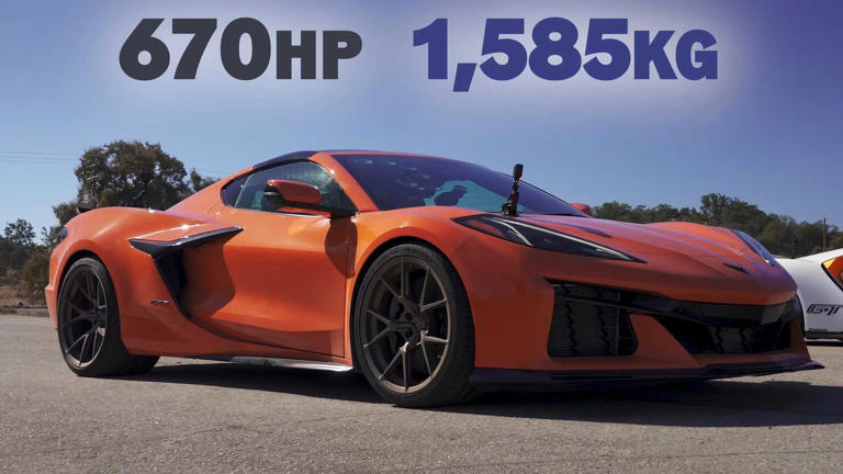 Ford GT And Chevy Z06 Race