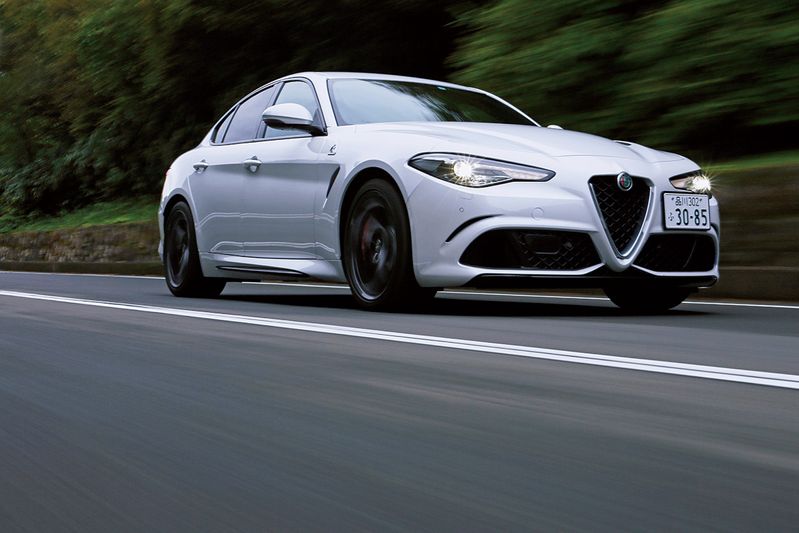 アルファ・ロメオ・ジュリア・クアドリフォリオは、過激極まりないスーパーセダンだった！【エンジン・アーカイブ「蔵出しシリーズ」】