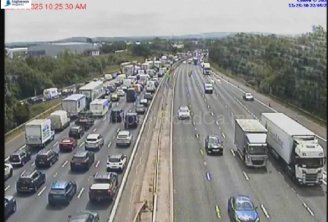 M6 traffic today as lorry fire causes 90 minute delays and 7 miles of ...