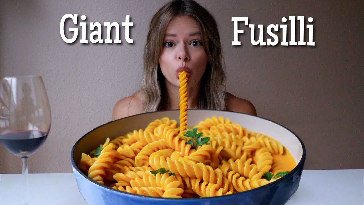 Apple, Carrot & Miso Pasta – Giant Fusilli & Plant-Based Feast!