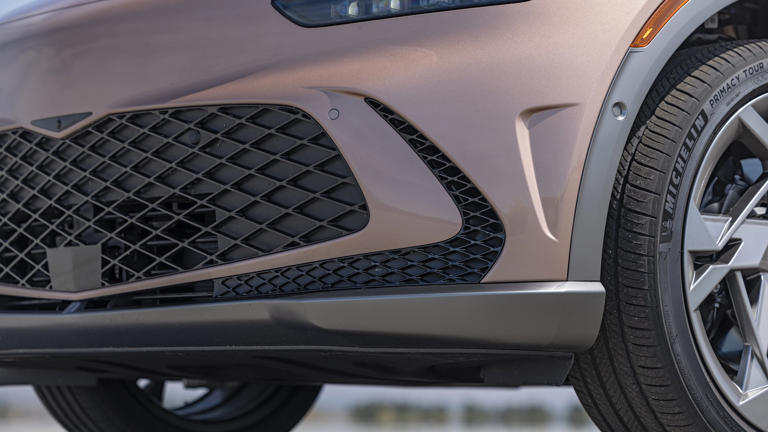 2024 Genesis GV60 Performance First Test: Hot Hatch for the New Generation?