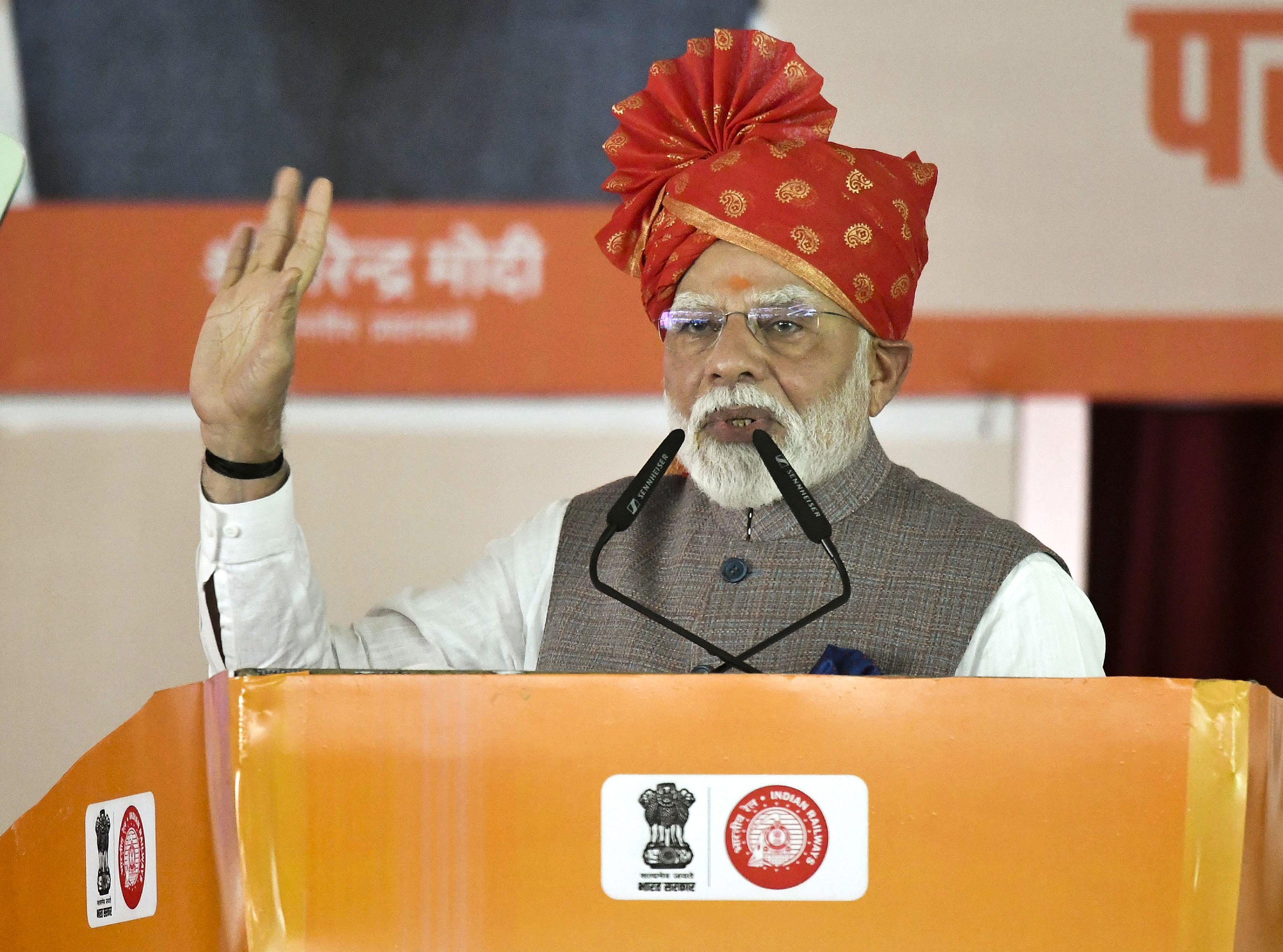 PM Modi virtually inaugurates 5 redeveloped railway stations in ...