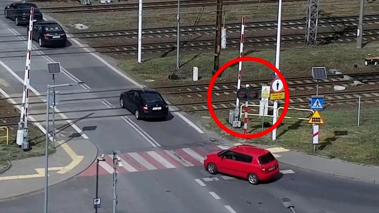 Dron wisiał, a policjanci notowali. Tak kierowcy dostają 2000 zł i 15 pkt karnych