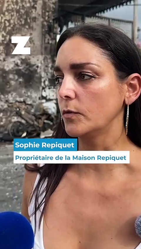 Une moto en feu arrêtée contre la Maison Repiquet provoque d'importants ...