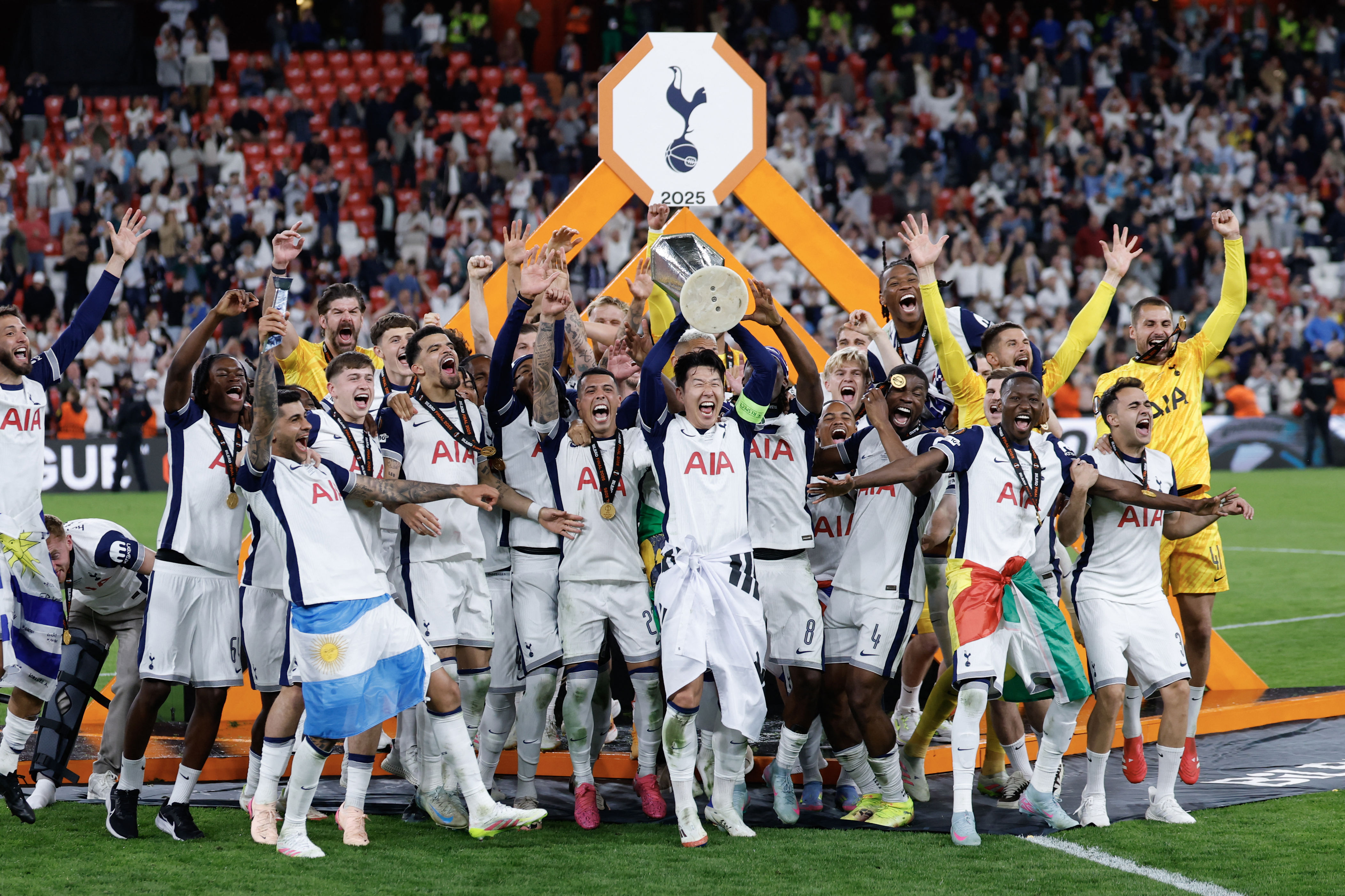 Tottenham 2025 Europa League victory parade: Date, start time, complete ...