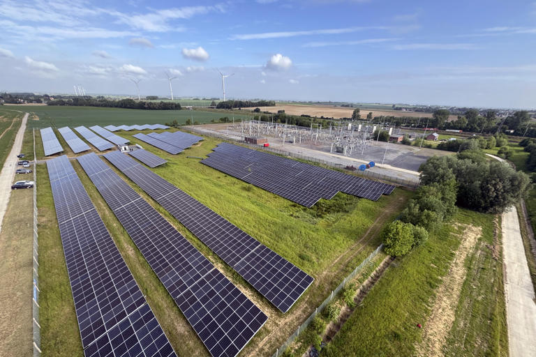 AIS เปิดตัว "AiCAM" กล้องวงจรปิด AI อัจฉริยะบนโครงข่าย 5G ครั้งแรกในเอเชียตะวันออกเฉียงใต้