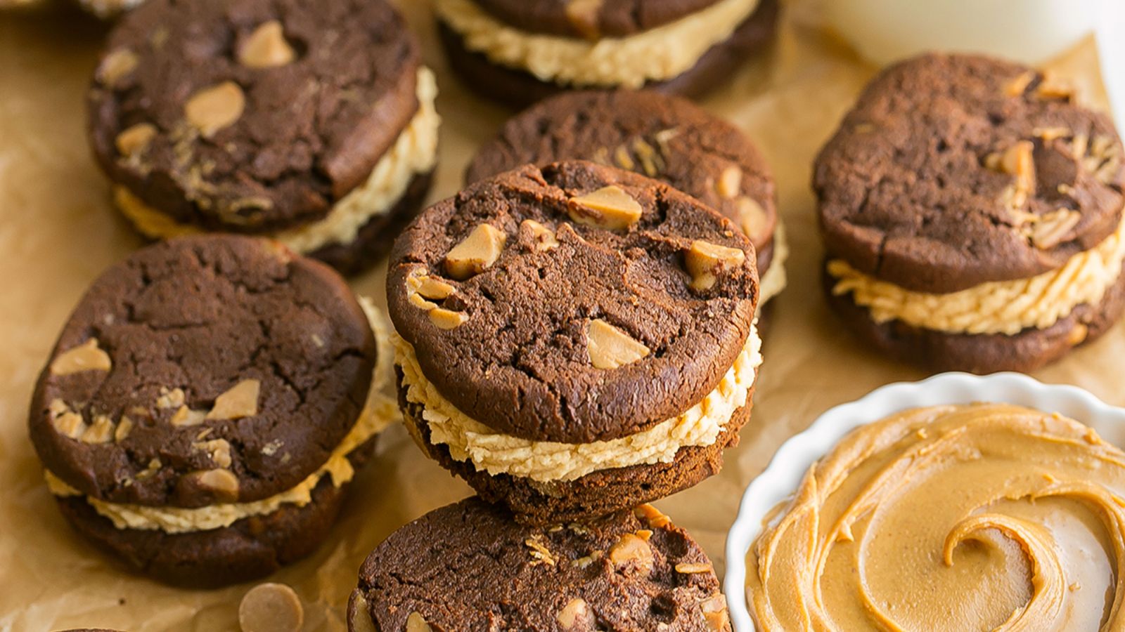12 Cookie Sandwiches That Make Every Bite Feel Extra
