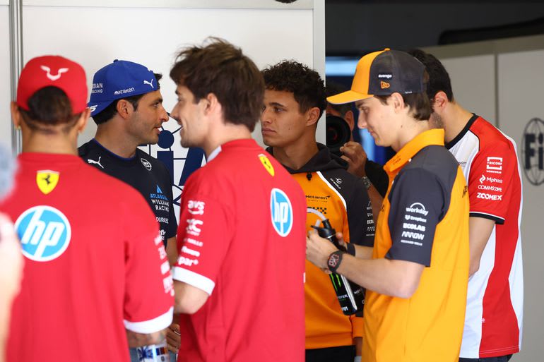Οι οδηγοί της Formula 1 παρακολούθησαν μαζί την ταινία F1 σε ειδική προβολή