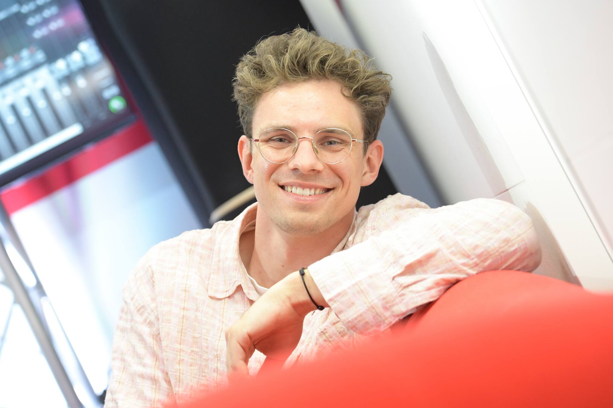 Tim Kamrad: Neue Single „Be mine“ bei Radio ffn vorgestellt