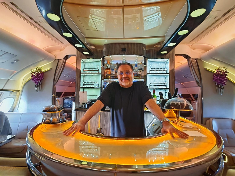 Inside the Economics of Emirates EK215 A380 to L.A.