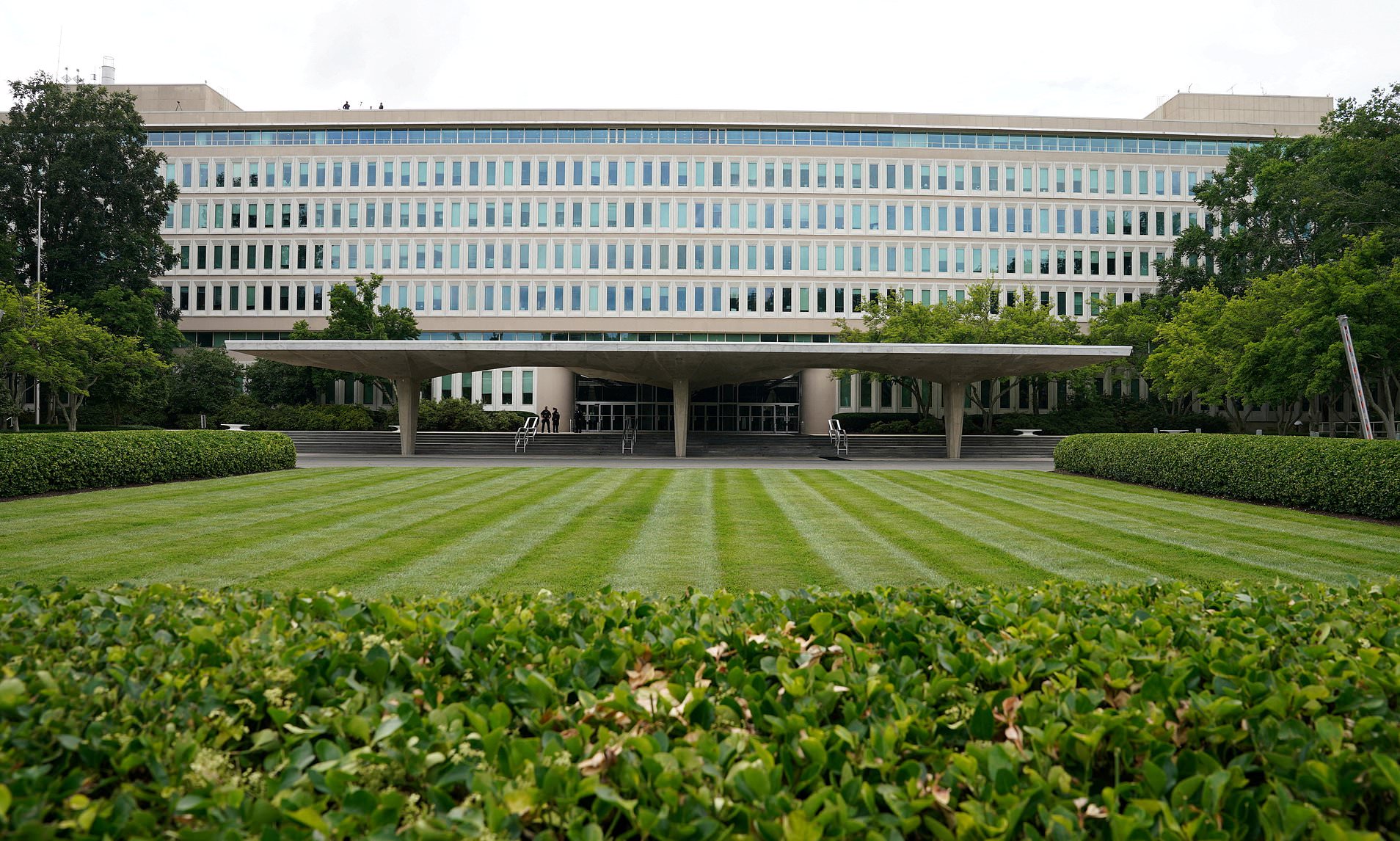 Shooting outside CIA headquarters hours after two Israelis were ...