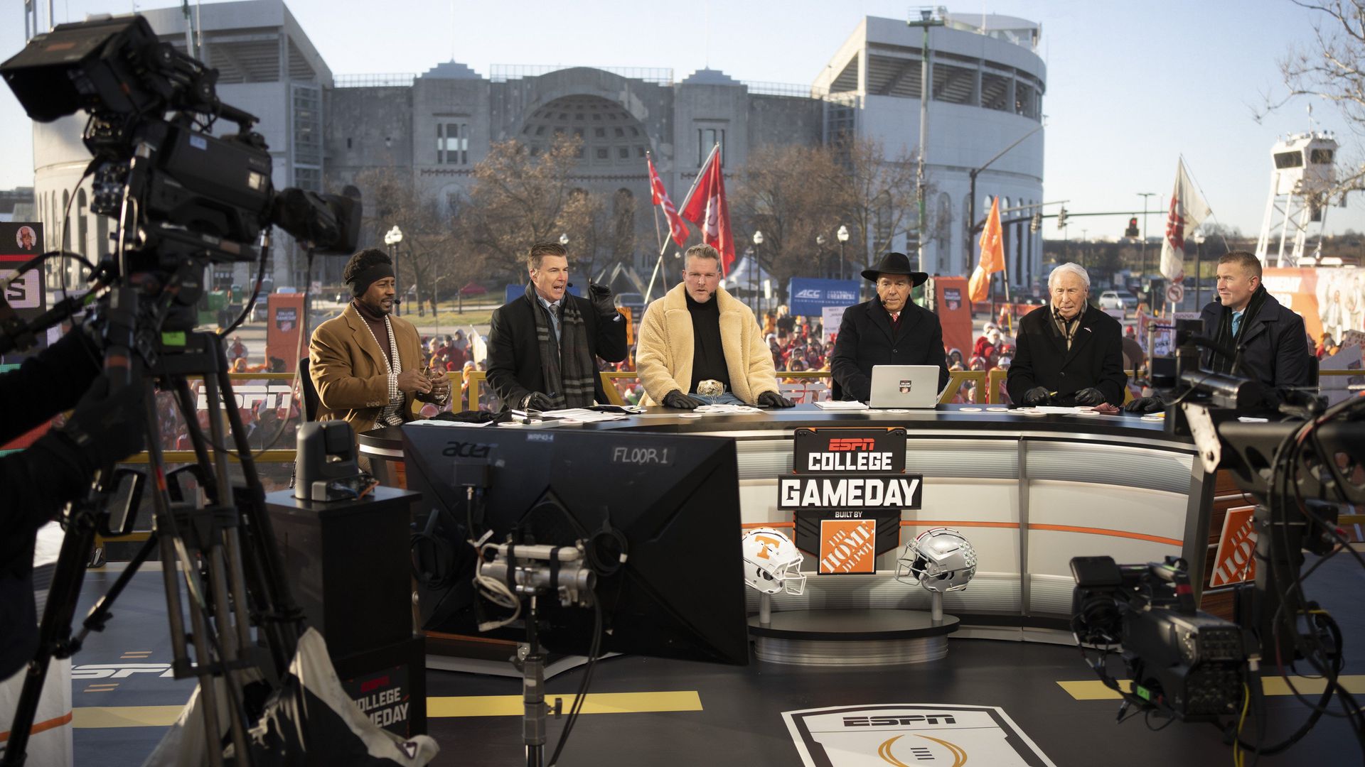 If I Was in Charge: Bringing a ‘GameDay’ feel to CBS, FOX NFL pregame shows