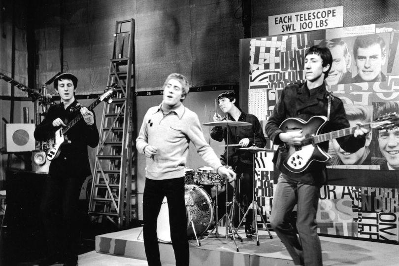 The Who tour in chaos as Roger Daltrey slams band member who 'doesn't ...