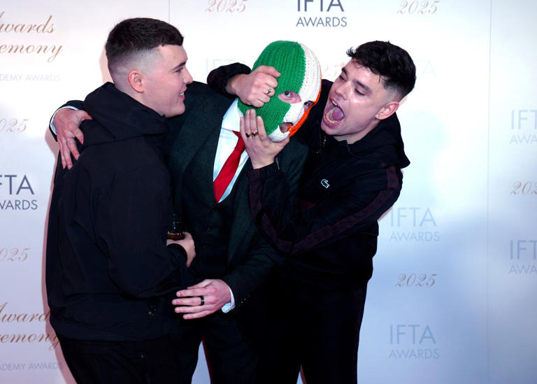 Police say safety was reason for entering London venue where Kneecap ...