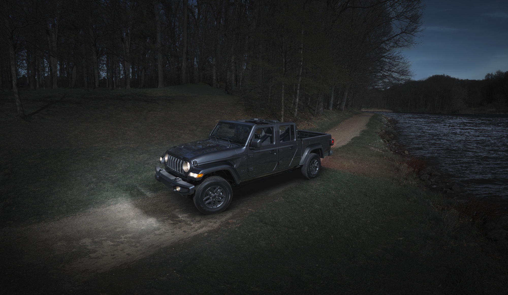 Jeep Gladiator Dark Sky Gives Buyers Yet Another Configuration For ...