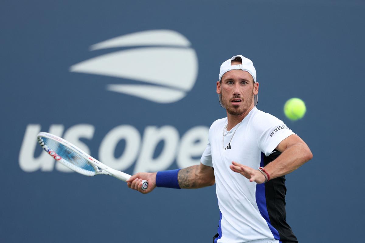 Jacquet premier Français qualifié pour le tableau principal de Roland ...