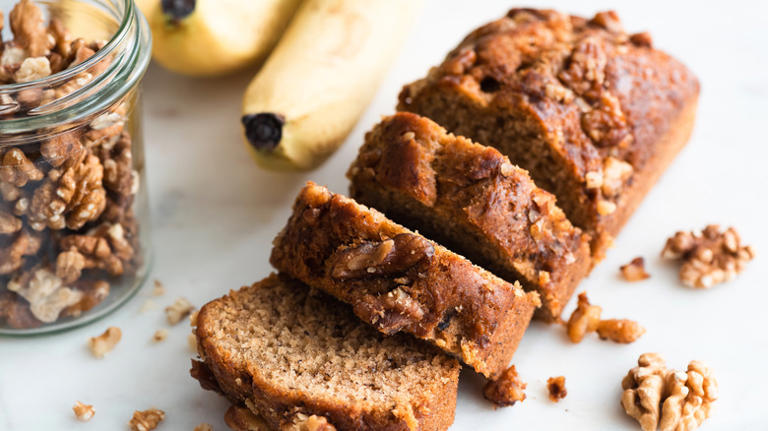 The Flour Mix You Need For Delicious, Gluten-Free Banana Bread