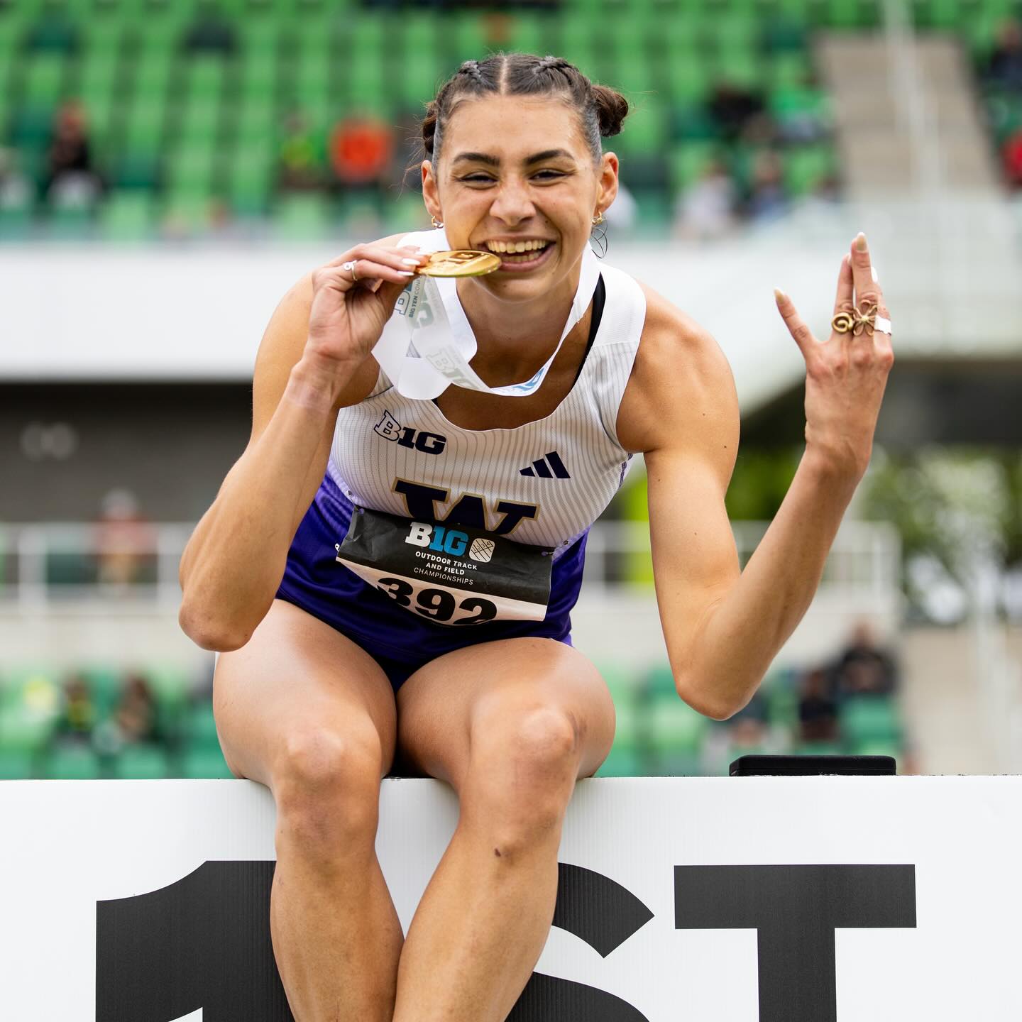 Washington Olympian uses blazing final lap to win Big Ten 1500m ...