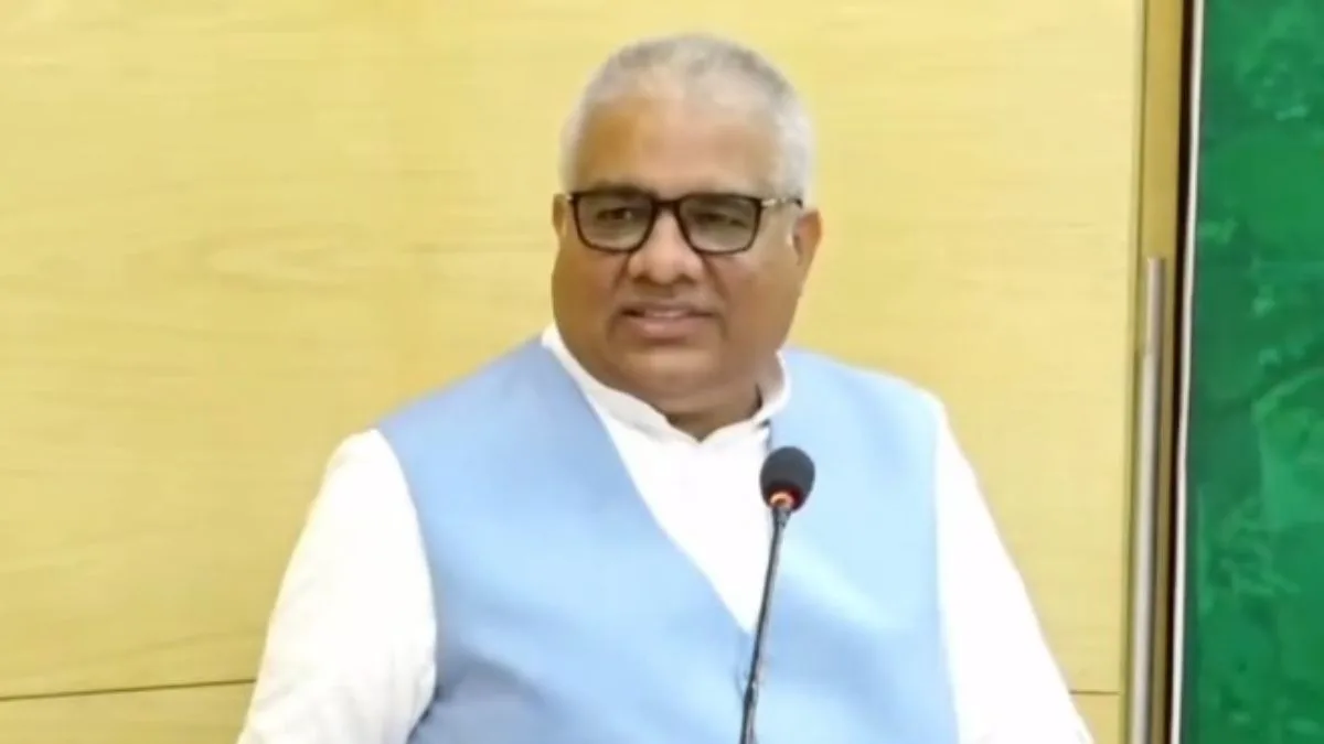 Environment Minister releases seven baby gharials into UP’s river Girwa ...