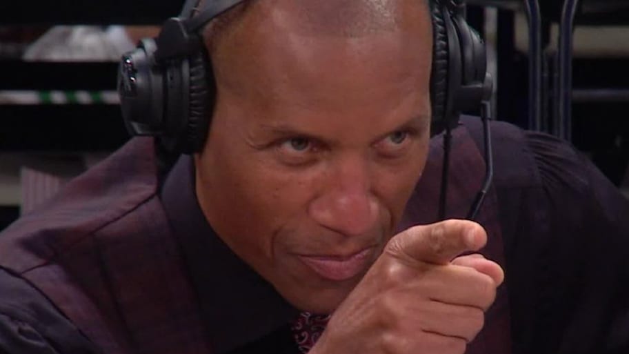 Reggie Miller’s Courtside Reaction to Pacers’ Game 1 Win Over Knicks ...