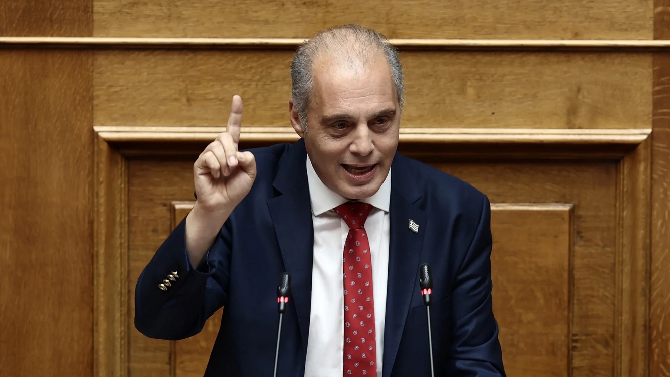 Σφοδρή επίθεση Βελόπουλου στη Βουλή για Τέμπη, ΒΙΟΛΑΝΤΑ και πολιτικό ...