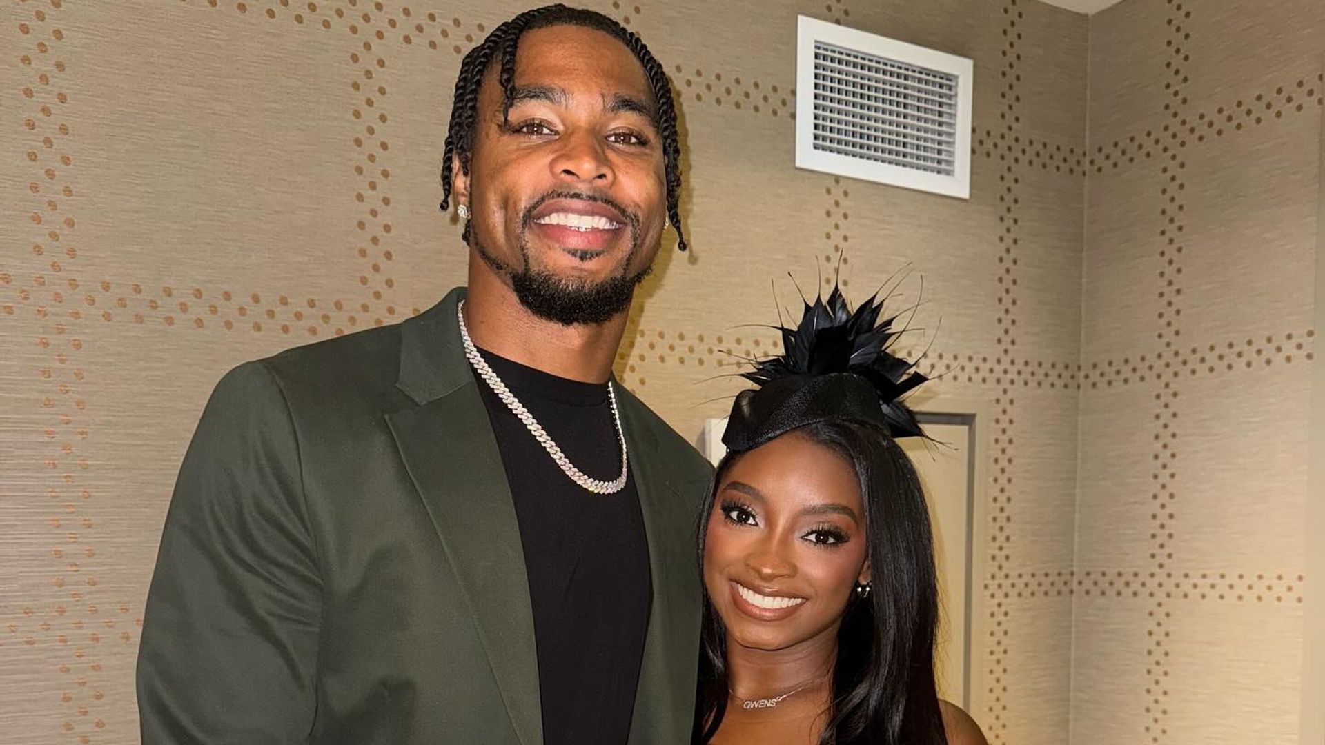 Simone Biles swaps $3m Texas dream home for new Chicago property with ...