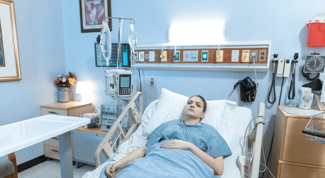 Tenet Healthcare tops Q4 estimates, provides upbeat 2026 forecast