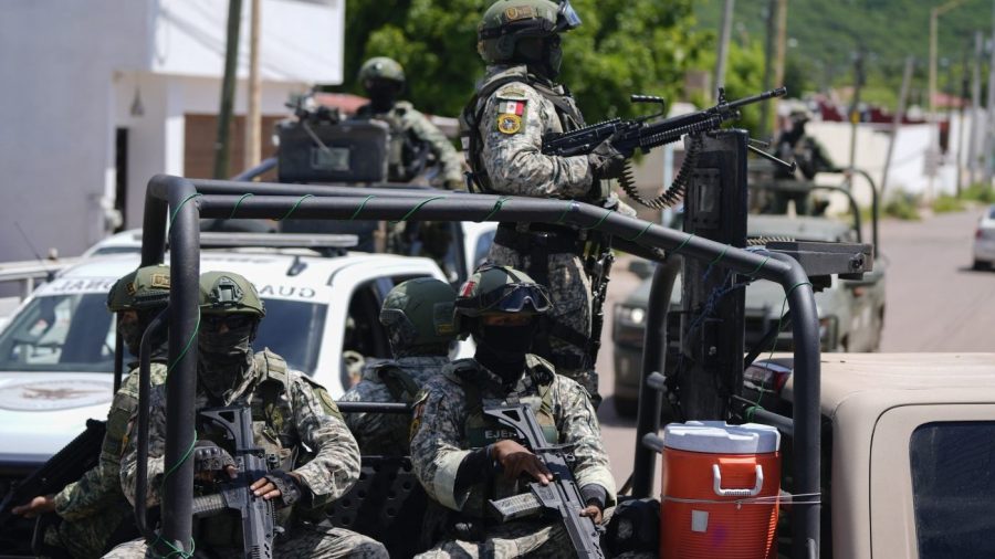 Opinion: Invading Mexico to fight the cartels would be a huge mistake
