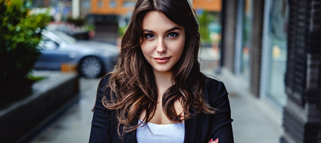 How To Stop Feeling Intimidated By People Who Seem Smarter Than You