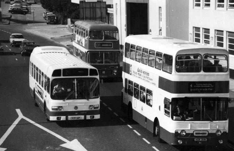 23 nostalgic and sentimental pictures of Portsmouth buses through the ...