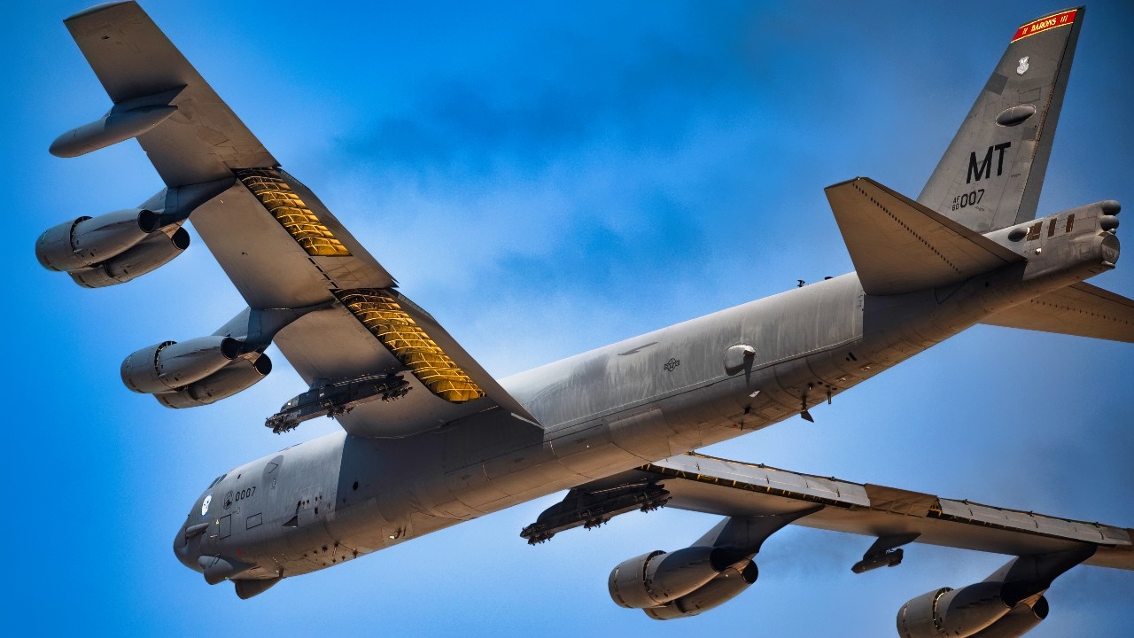 The Walls are Closing in on the ‘New’ B-52J Air Force Bomber
