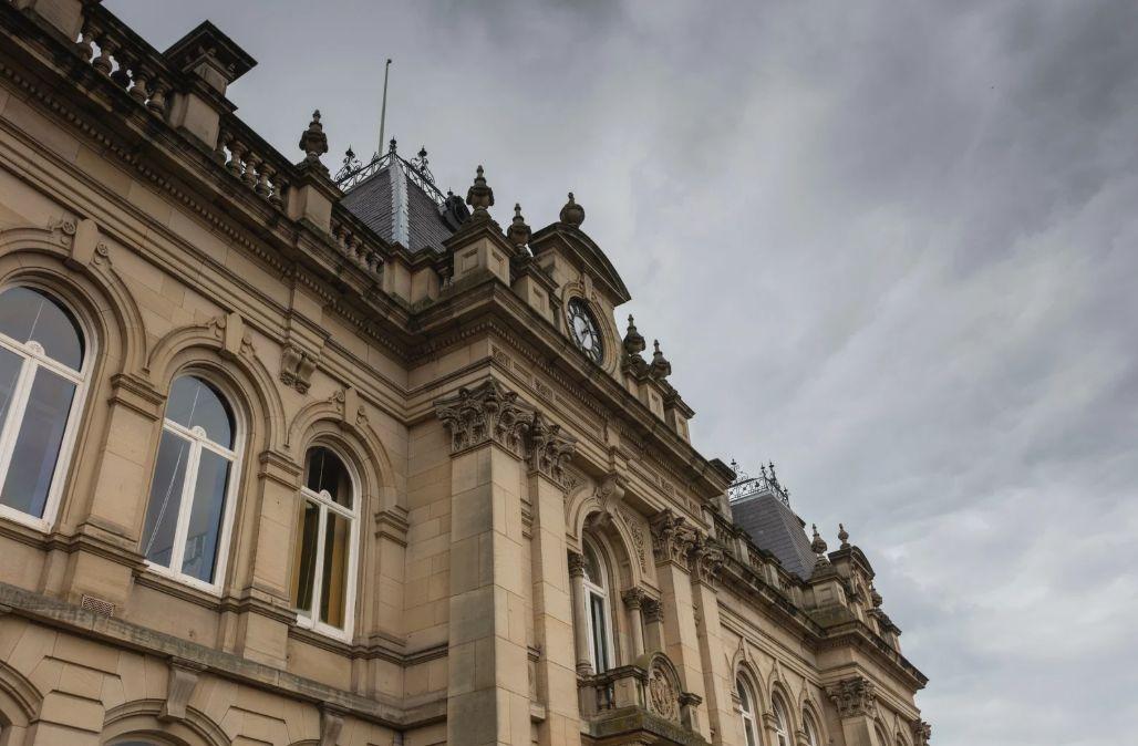 Channel 4 is creating an alternative court and are looking for people ...