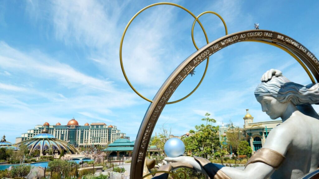 Universal's Epic Universe Is the First Major Theme Park to Open in the ...