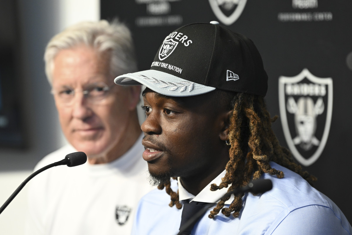 Raiders' Ashton Jeanty Reveals All-Time Favorite NFL Running Back