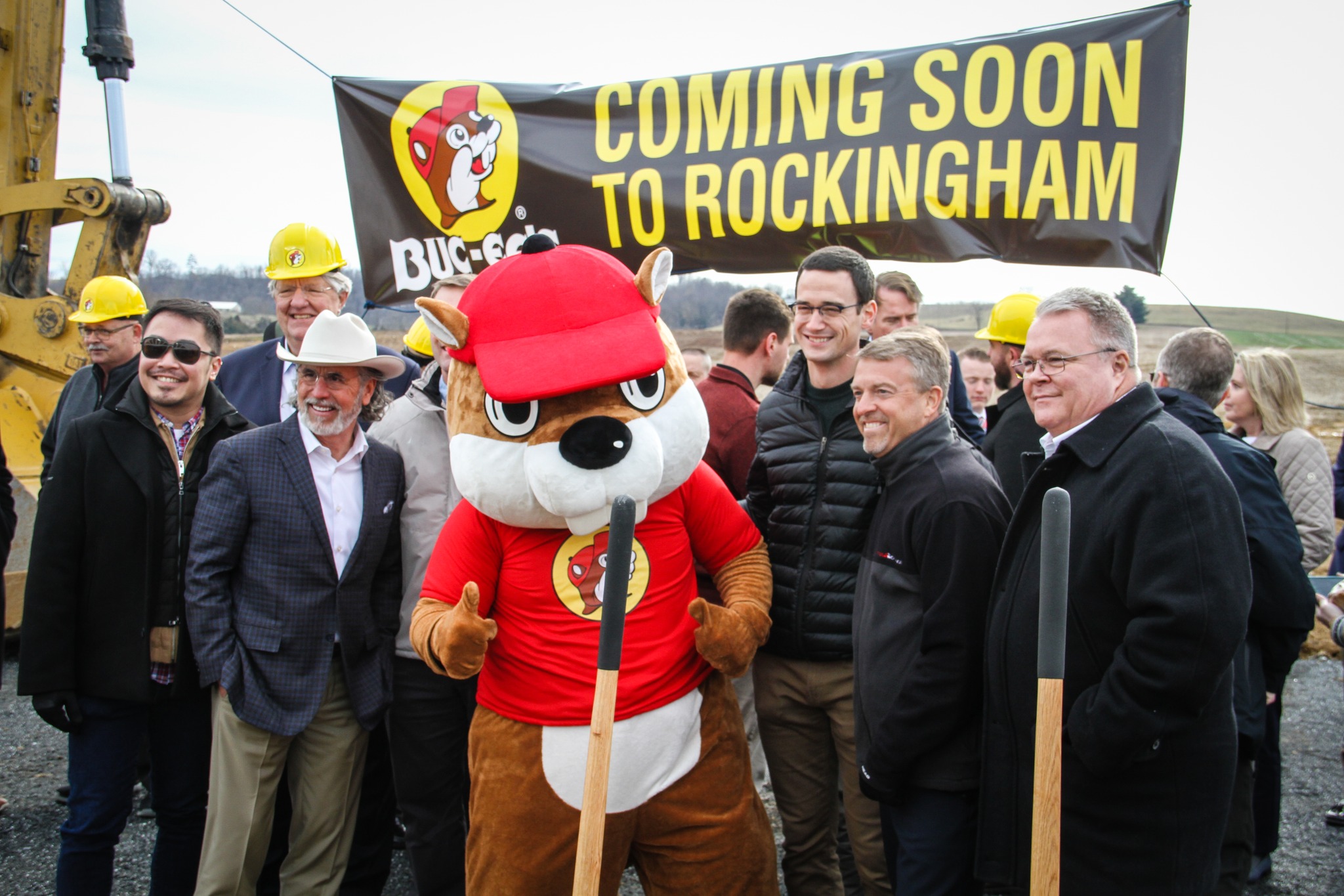 Wildly popular gas station Buc-ee's to open first-ever locations in new ...