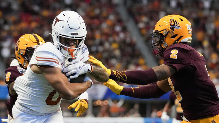 The College Football Playoff will be seeded differently in 2025. Here’s ...