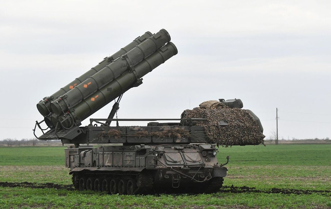Ukrainian forces breach Russian air defense - 3 SAM systems and command ...