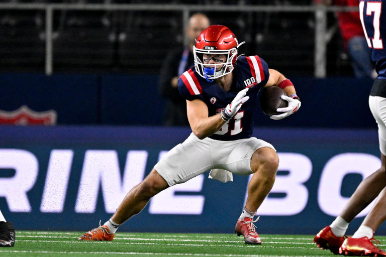 Patriots under-the-radar rookie WR gets Julian Edelman comparison