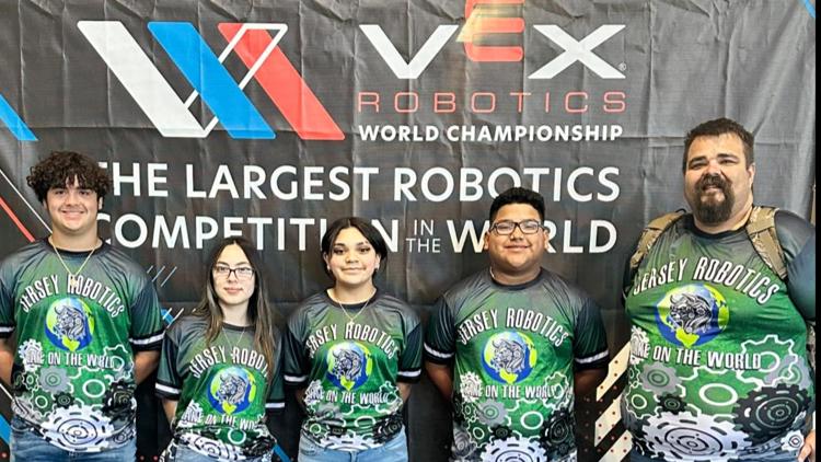 Falfurrias Junior High's robotics team impresses in its first year at ...