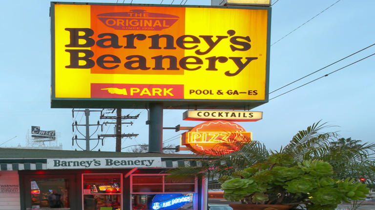 13 Iconic LA Restaurants That Have Appeared On The Big (And Small) Screen