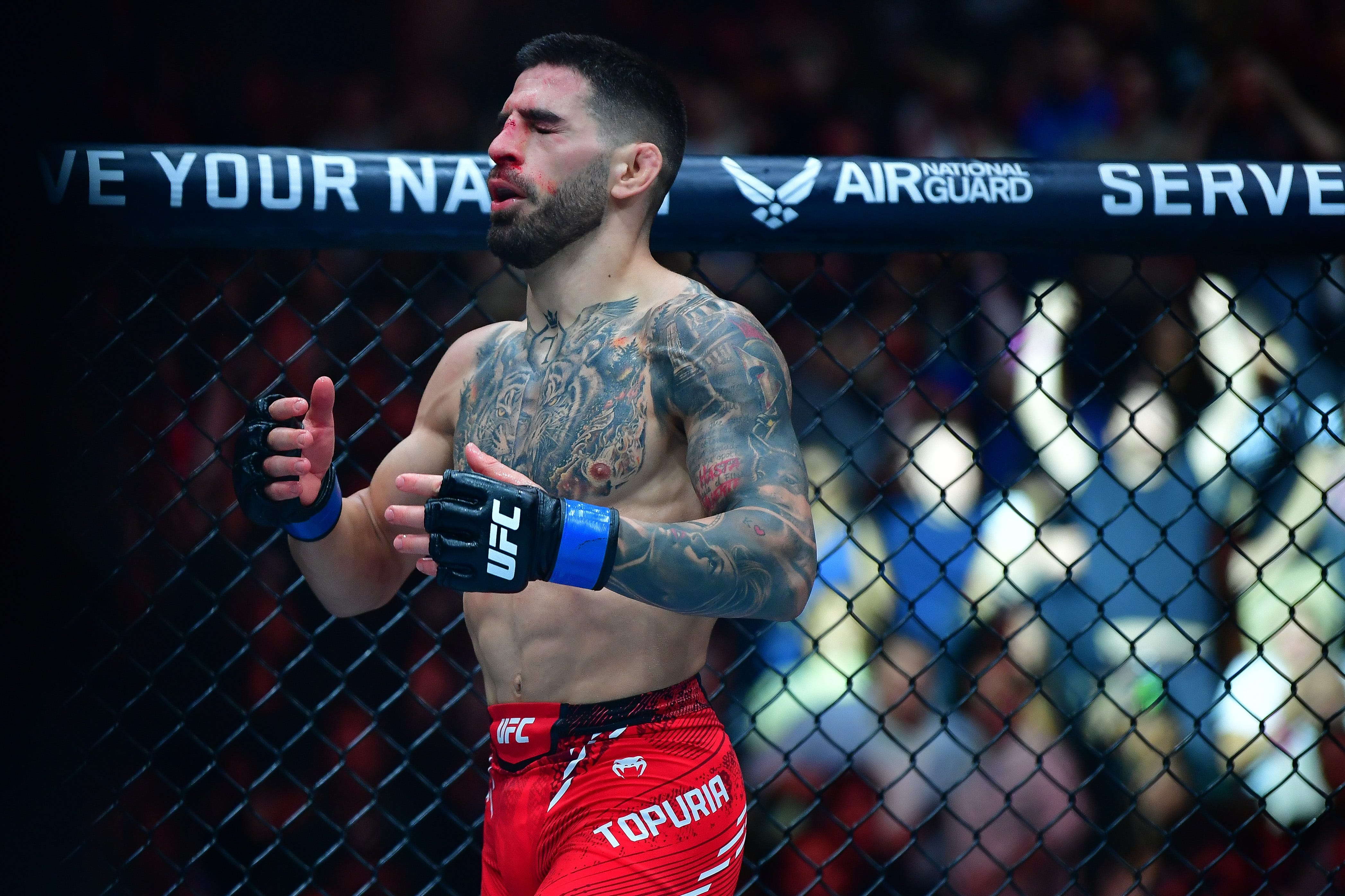 Daniel Cormier questions Ilia Topuria's decision to split with team ...