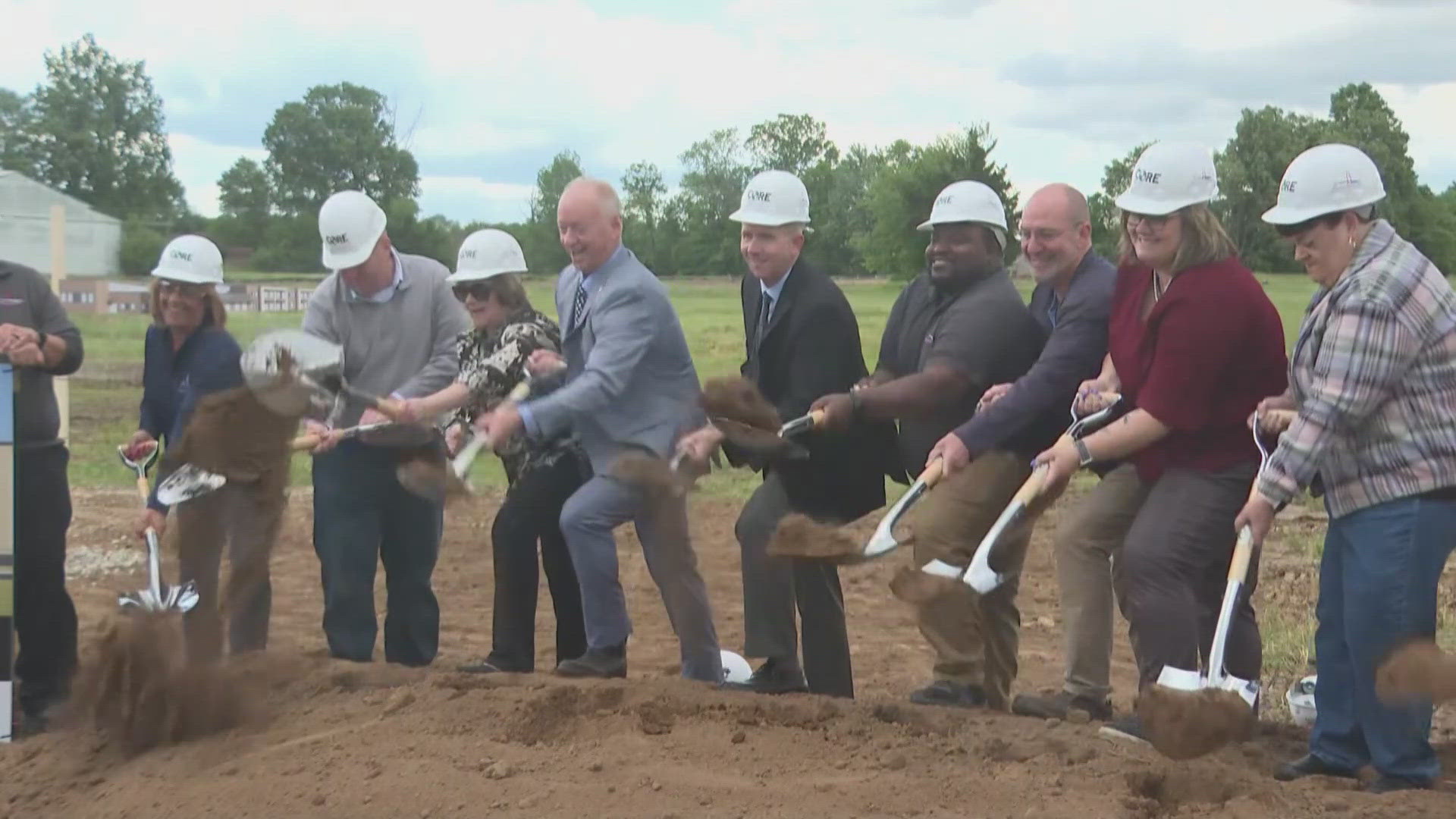 Southern Indiana officials celebrate groundbreaking for new middle school