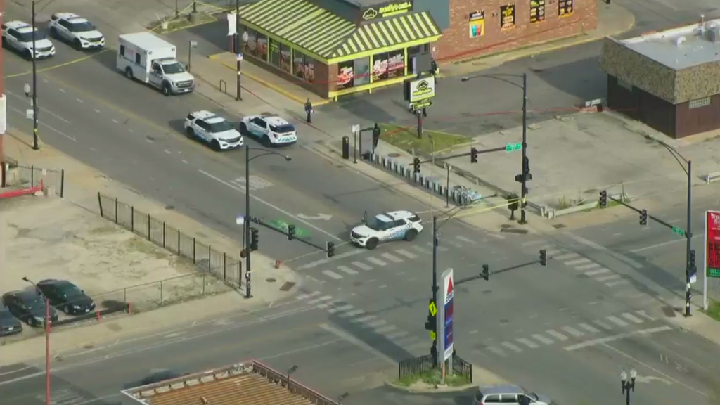 Shooting that killed 2 men at Far South Side Chicago restaurant started ...