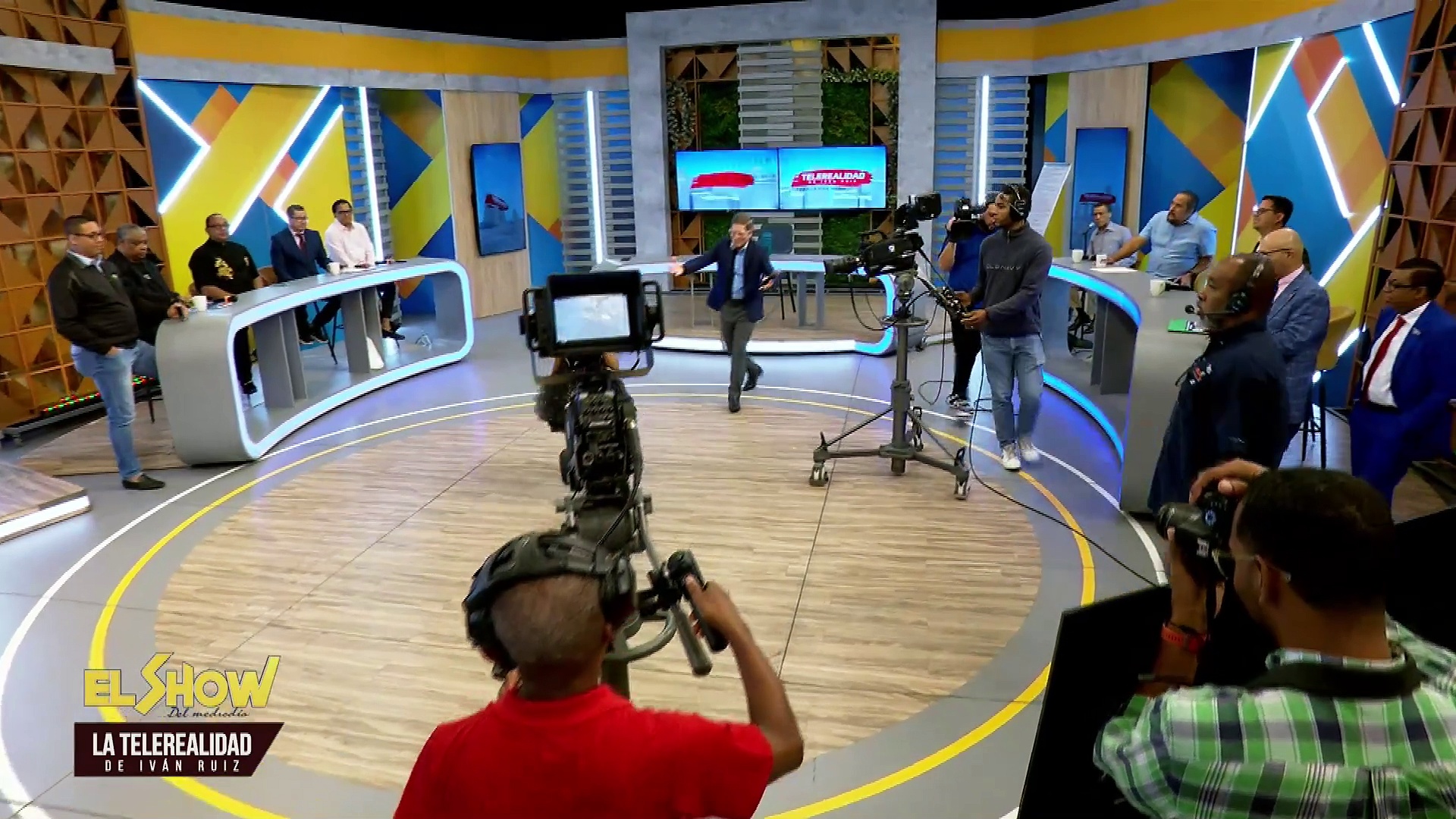 Angie Sánchez de PGT, estrena nueva canción | El Show del Mediodía