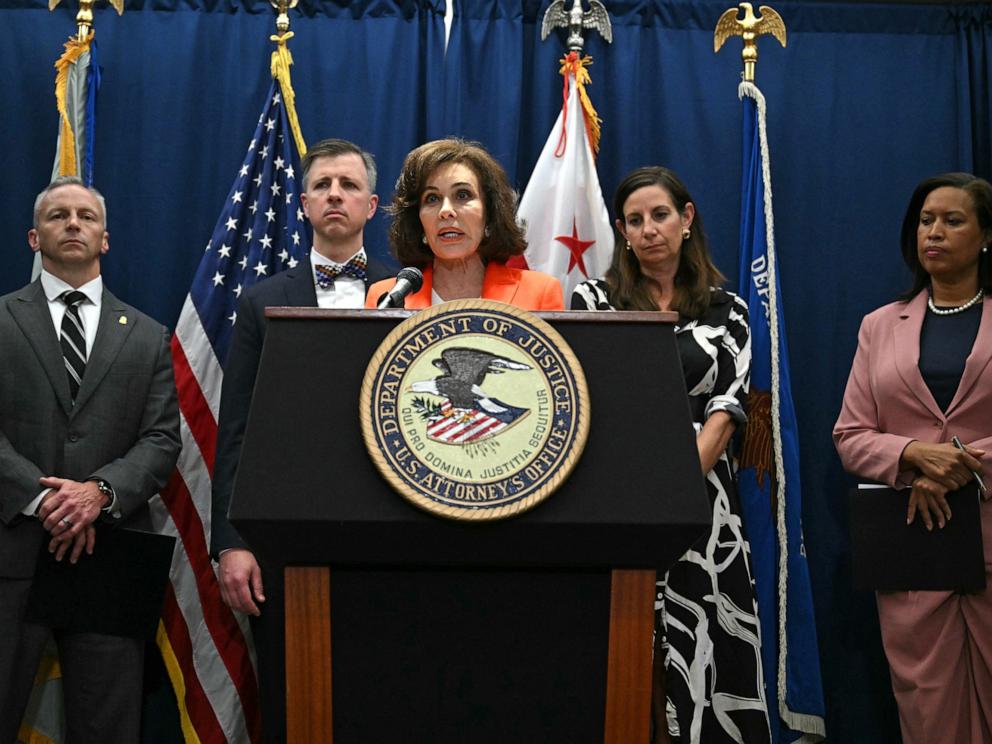 Jeanine Pirro vows to tackle violence as top prosecutor in DC