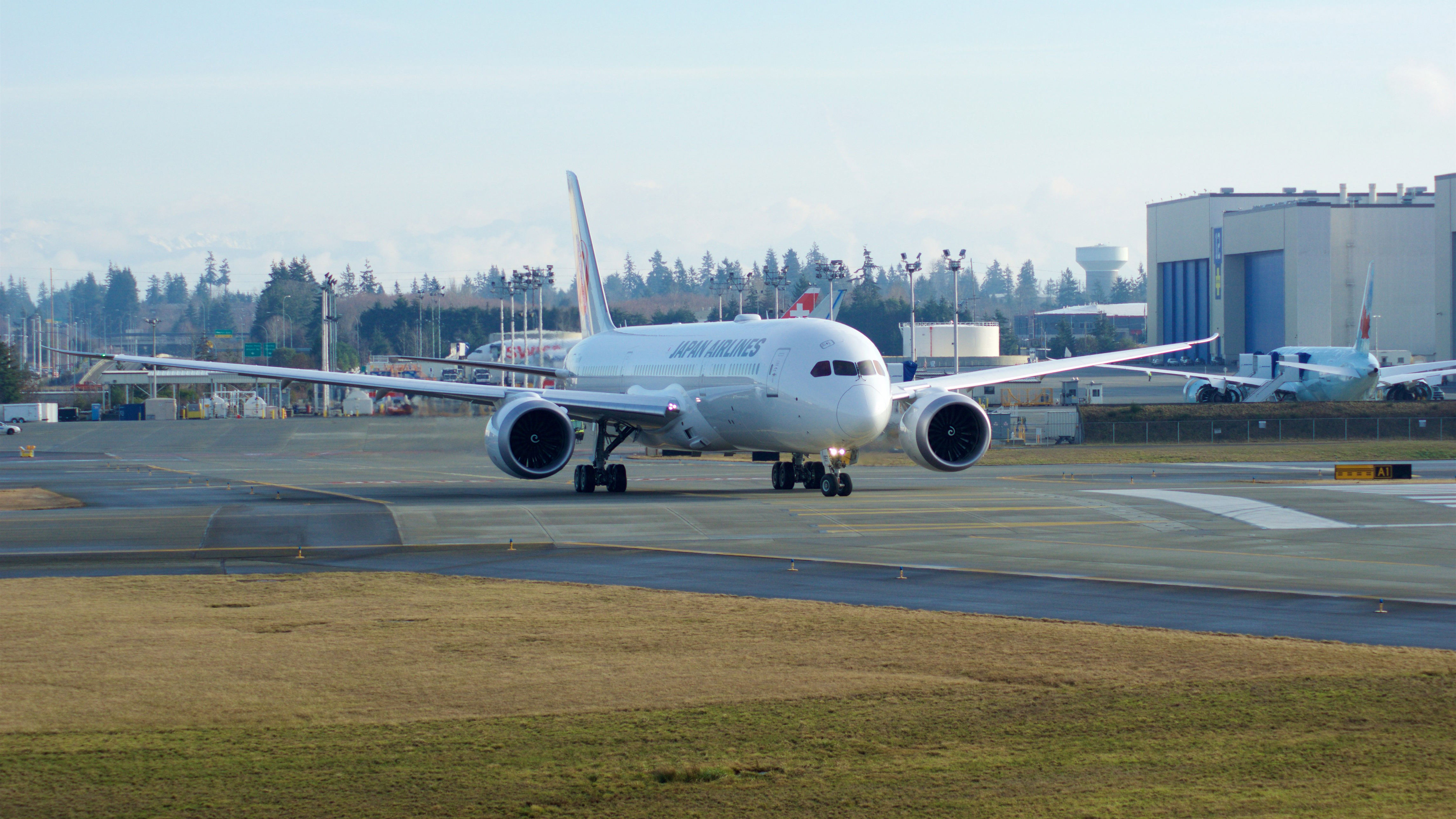 12 More Gates: Paine Field Signals Terminal Expansion Plans