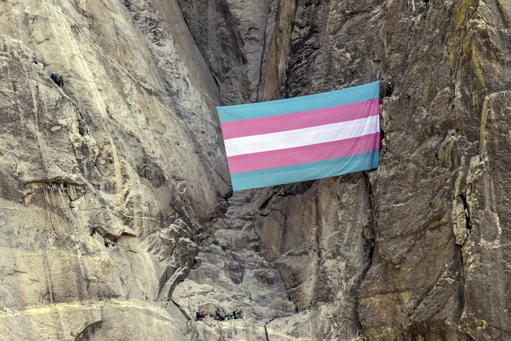 Left-wing activists raise transgender flag at Yosemite National Park