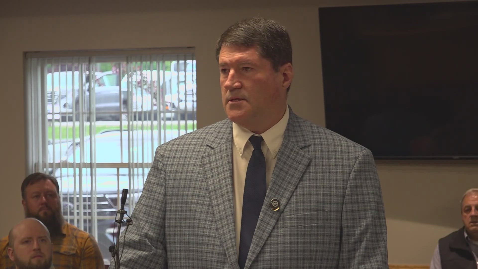 Sen. Jim Libby, R-Cumberland, throws hat in the ring for gubernatorial race