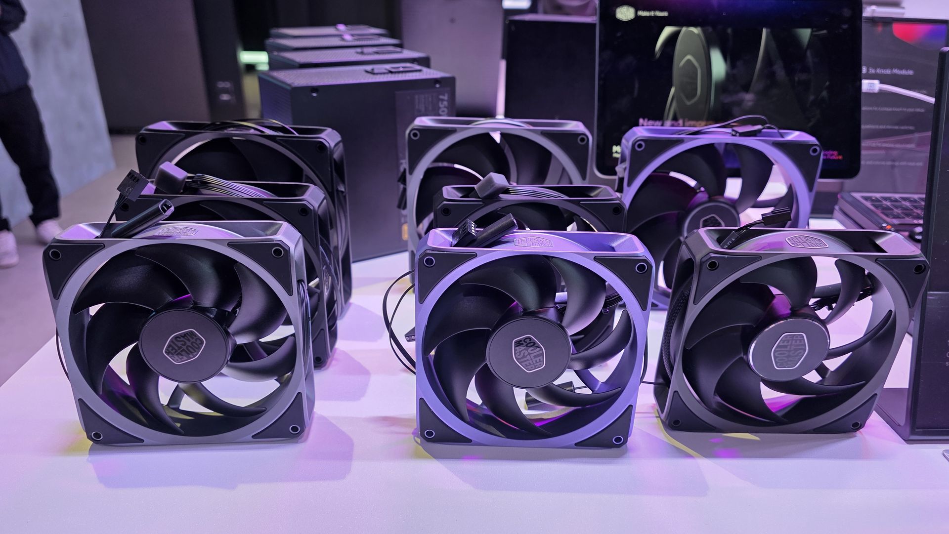 Cooler Master is working on an all-aluminum case fan that spins up to ...